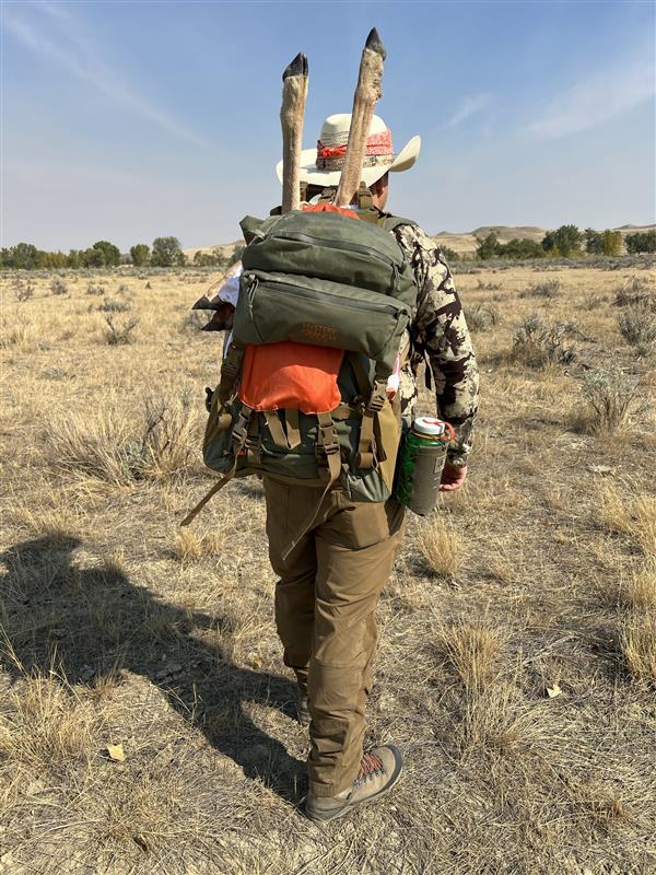 15 Best Hunting Packs for Packing Out Meat: Frame Packs, Meat Shelves ...